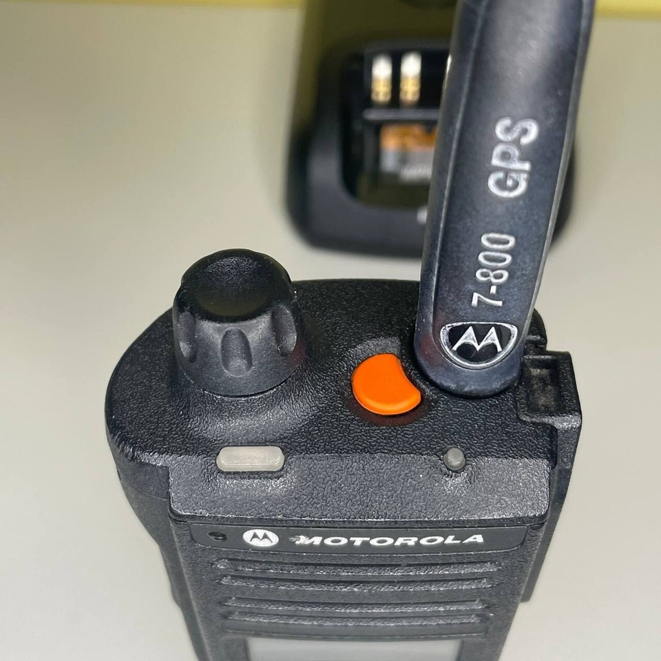 MOTOROLA APX1000 7-800MHZ P25 Digital TDMA Trunking Portable Radio ADP ...