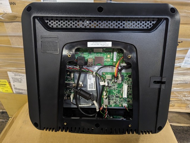 Life Fitness Discover SE3HD Console - Black (DSEHD16-XWXXA-01) for sale ...