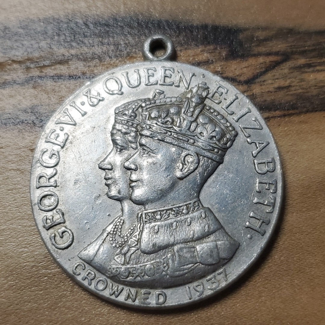 King George VI & Queen Elizabeth 1937 - Long May They Reign - Aluminum ...