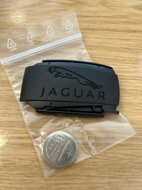 Jaguar Genuine Key Fob Lower Housing With Battery Part Number C2P17158 ...