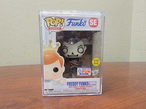 Funko Pop! Vinyl: Freddy Funko - Freddy Funko as Skull Trooper Box Of ...
