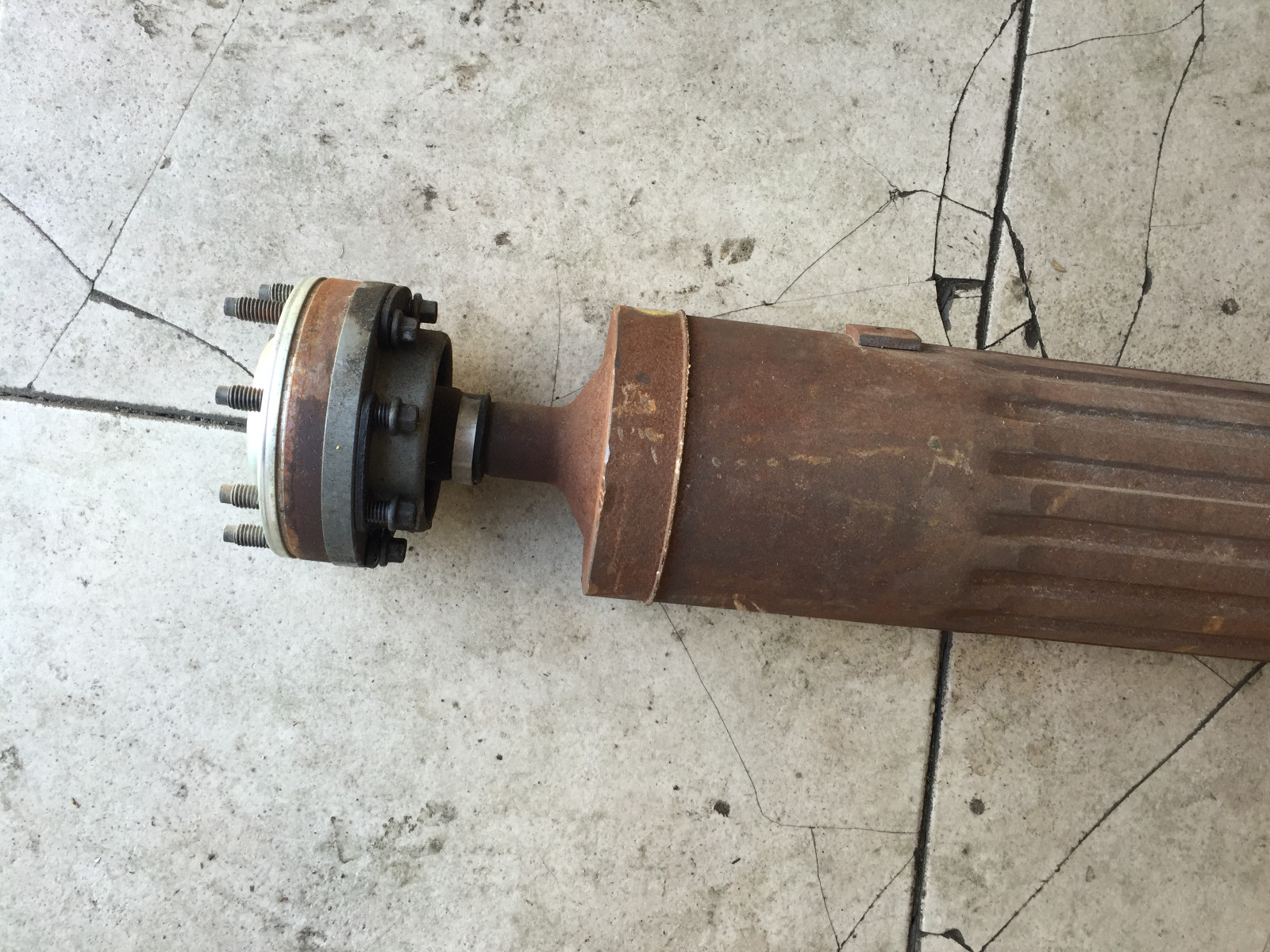 2007-2011 JEEP WRANGLER 3.8L 2/WD JKU REAR DRIVE SHAFT 4 DOOR AUTO P ...