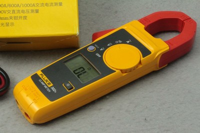 Multimeters - Fluke 322 Clamp Meter