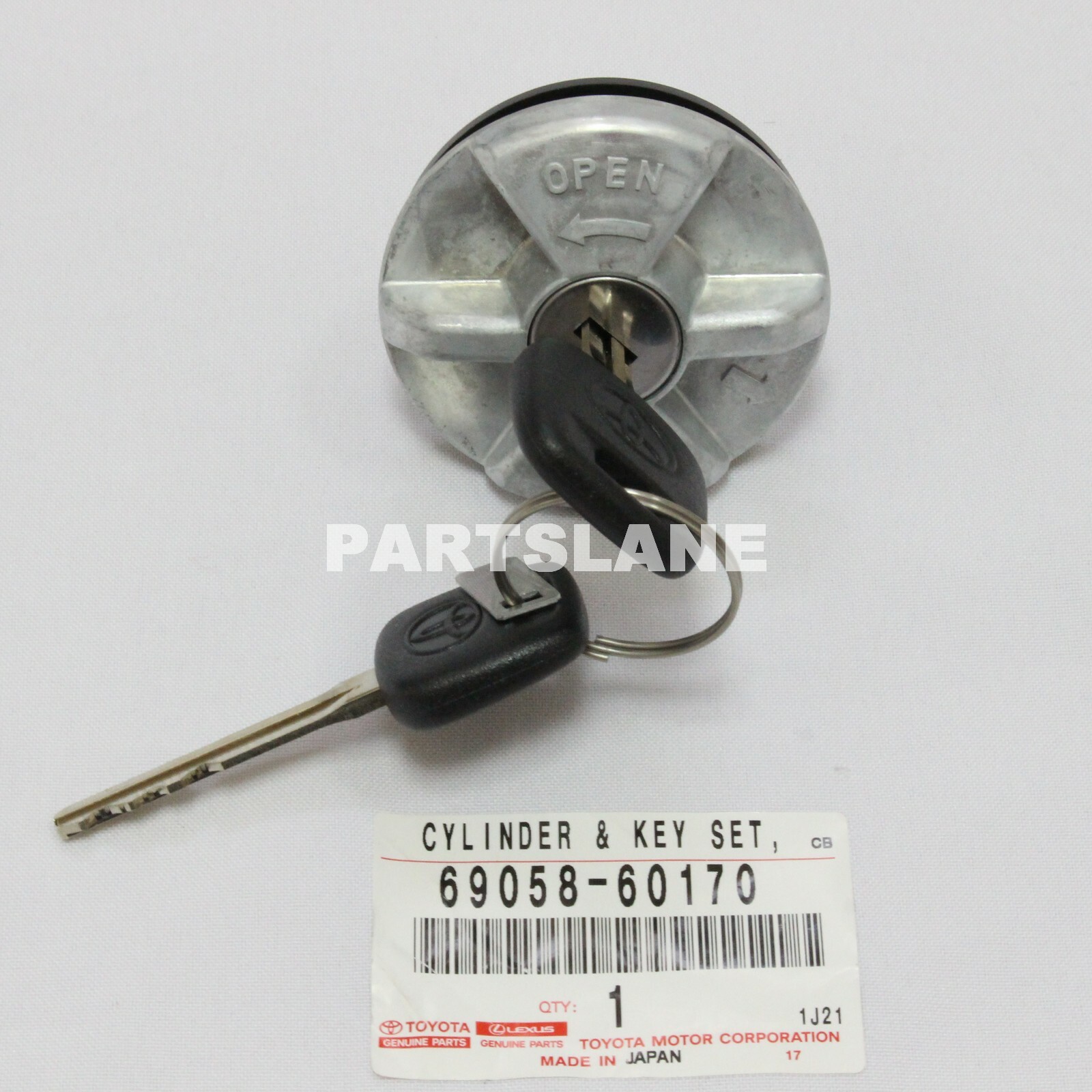 Toyota Land Cruiser GRJ79 HZJ79 VDJ79 OEM Fuel Lid Cylinder Key 69058 ...