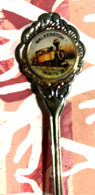 VINTAGE COLLECTOR SOUVENIR SPOON WALKERSTON NORTH QUEENSLAND TRAIN ...