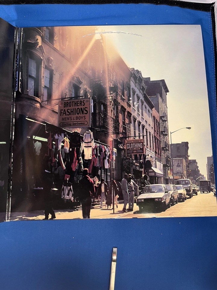 PAUL'S BOTIQUE BY BEASTIE BOYS-1989 6 PANEL GATE FOLD-C1-92844 | eBay