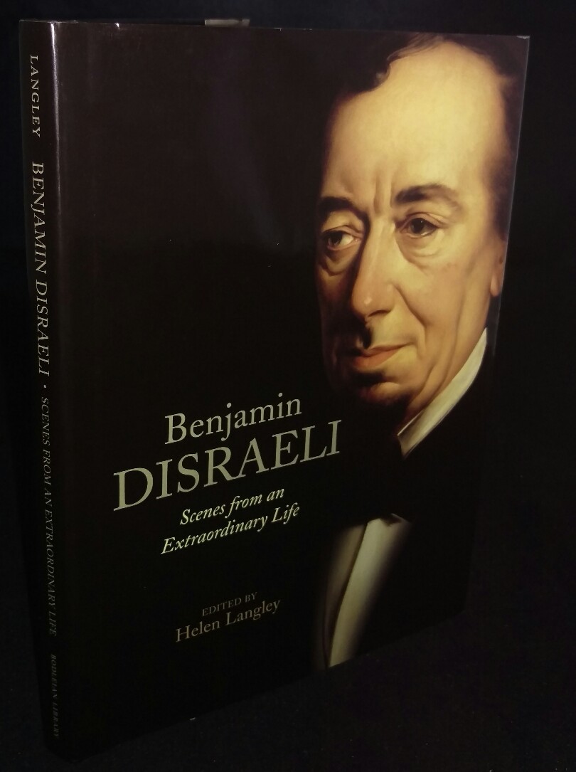 Helen Langley's Instagram, Twitter & Facebook on IDCrawl