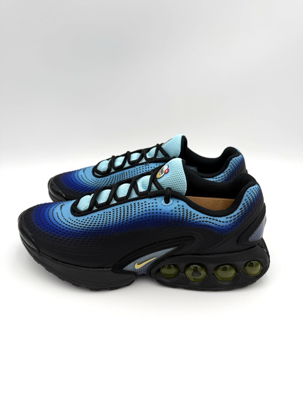 Nike Air Max DN Sky Blue Hyper Blue Black HM0810-401 Men's Size | eBay