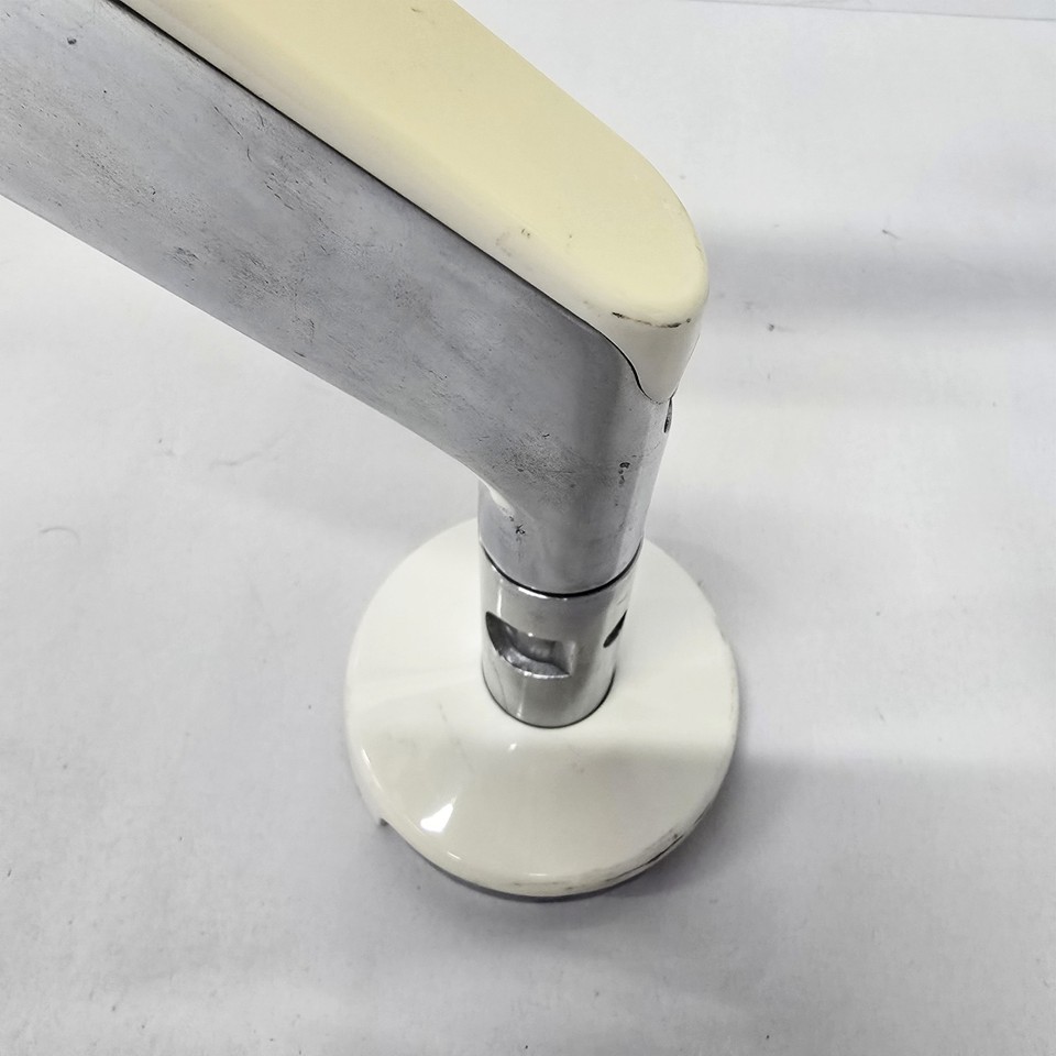 Humanscale M2 Monitor Arm Mount For up to 18 Inches Good | eBay UK