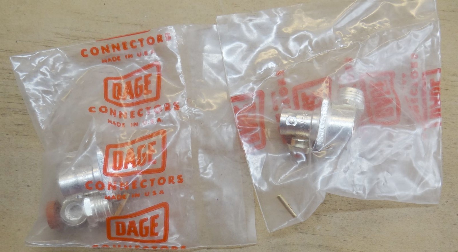 2 COUNT DAGE UG-291B/U RF Connector, BNC Straight Jack for RG-55 Panel ...