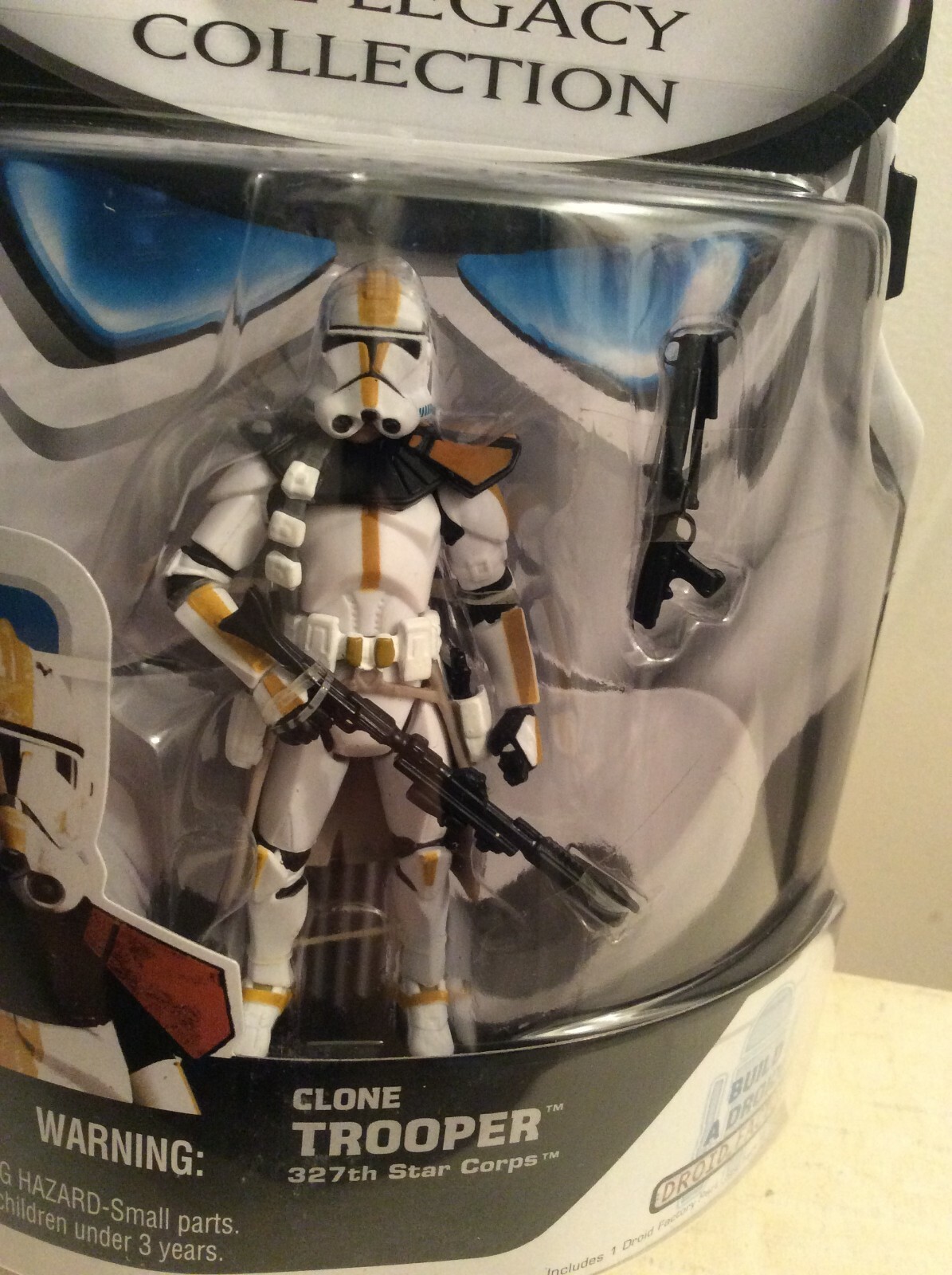 Star Wars Clone Trooper (327th Star Corps) 3.75" Fig. Legacy Collection ...