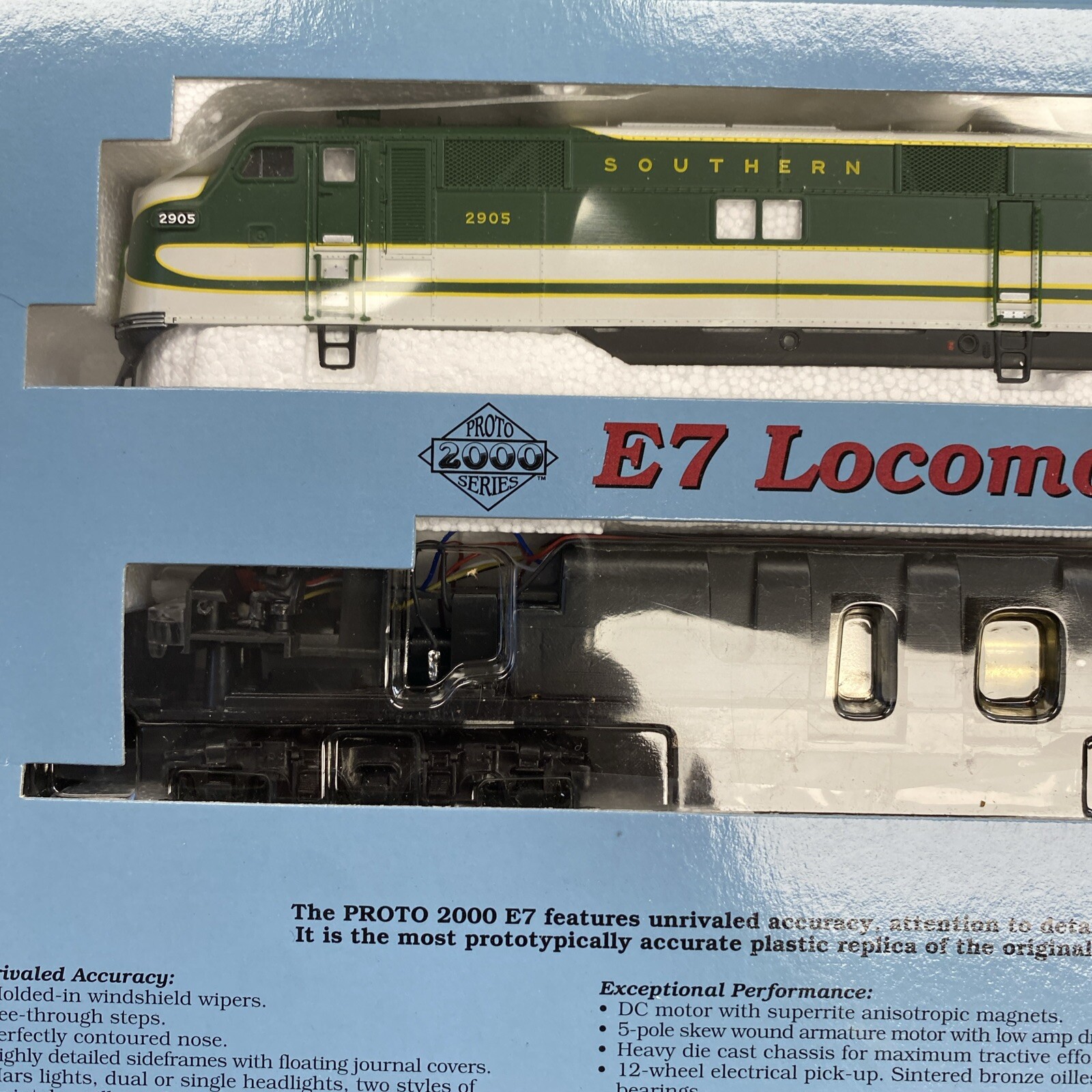 PROTO 2000 E7 HO Scale Locomotive