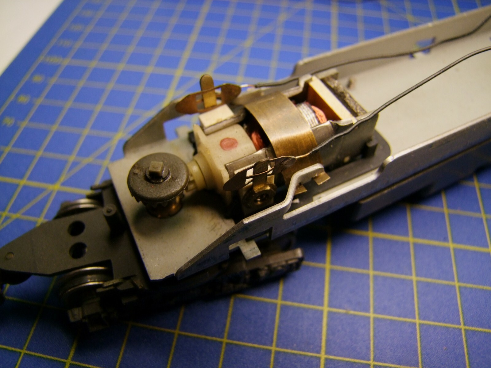 Kit Motorisation locomotives JOUEF HO châssis métal CC 70001 - CC 70002 ...