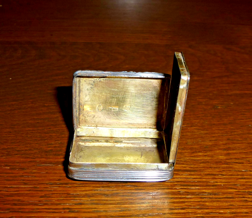 Antique Silver Vinaigrette by Thomas & William Simpson, Birminghan 1824 ...