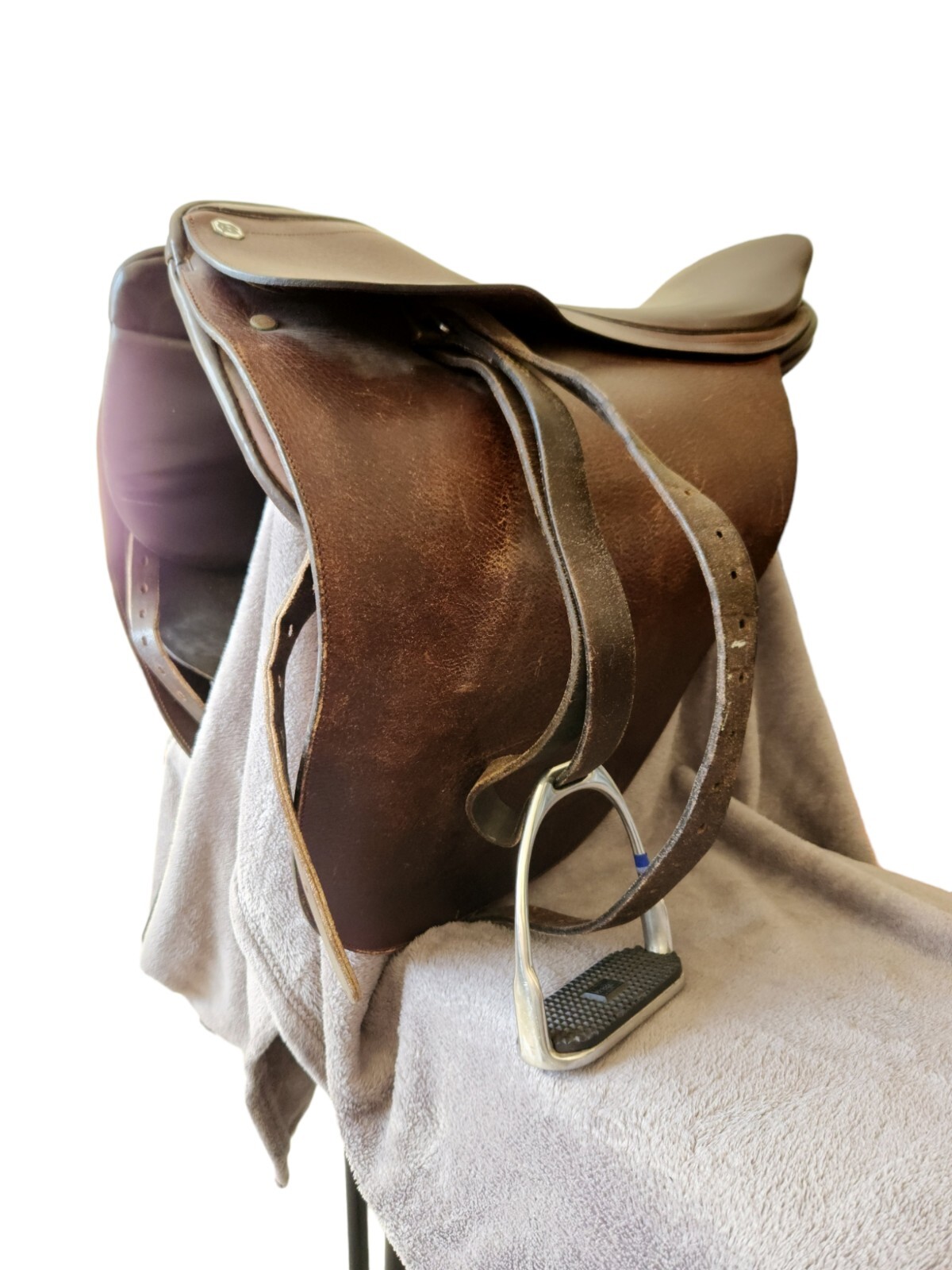 "Lane Fox" by Barnsby Vintage Brown Cutback Saddleseat Saddle - Made in ...
