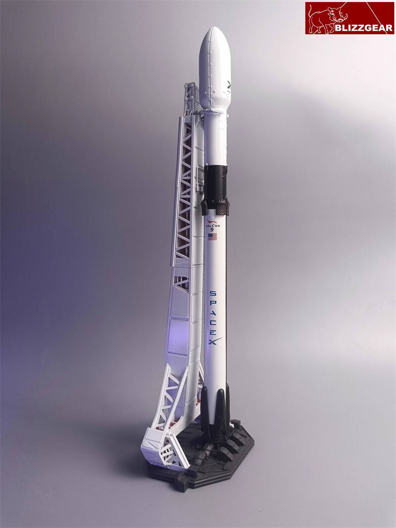 1：200 Scale SpaceX Falcon 9 Rocket F9 with Launcher Tower Resin Model ...