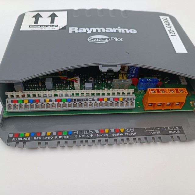 Raymarine S1 Autopilot Course Computer SmartPilot E12120 for sale ...