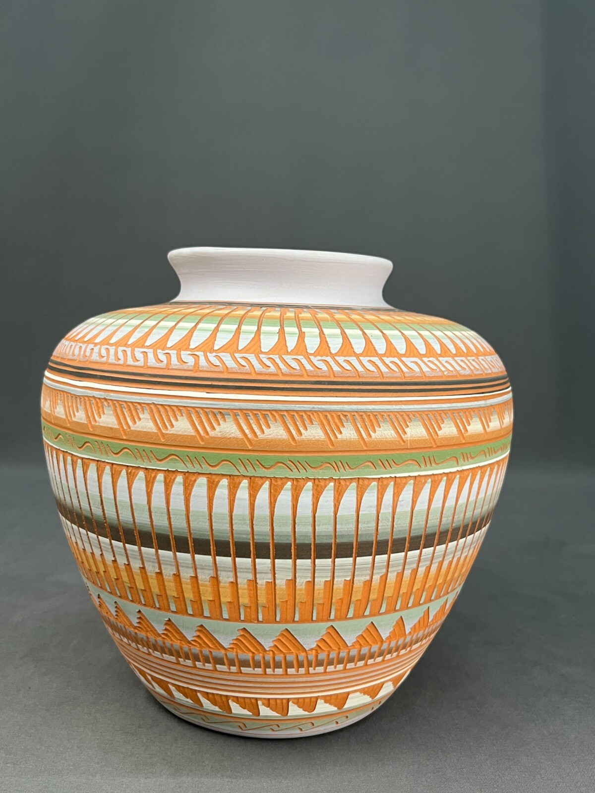 Bernice Watchman Navajo Hand-Etched & Painted 8 1/2" Pottery Vase: MINT ...
