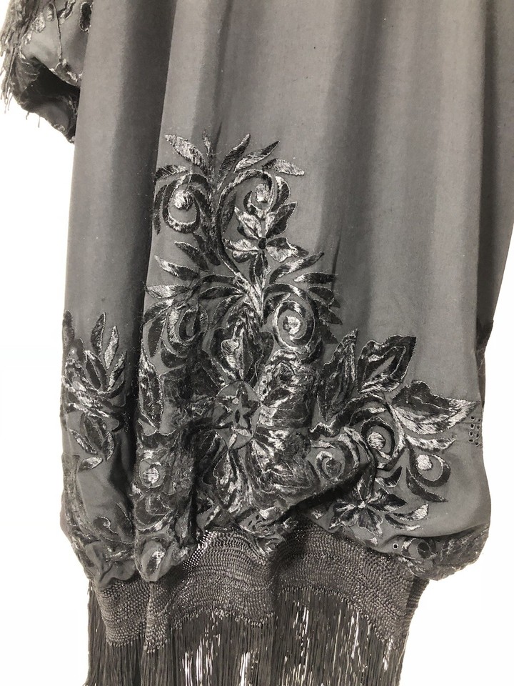 Rare VTG 1910s 1920s Edwardian Fringe Embroidered Velvet Coccoon Opera ...