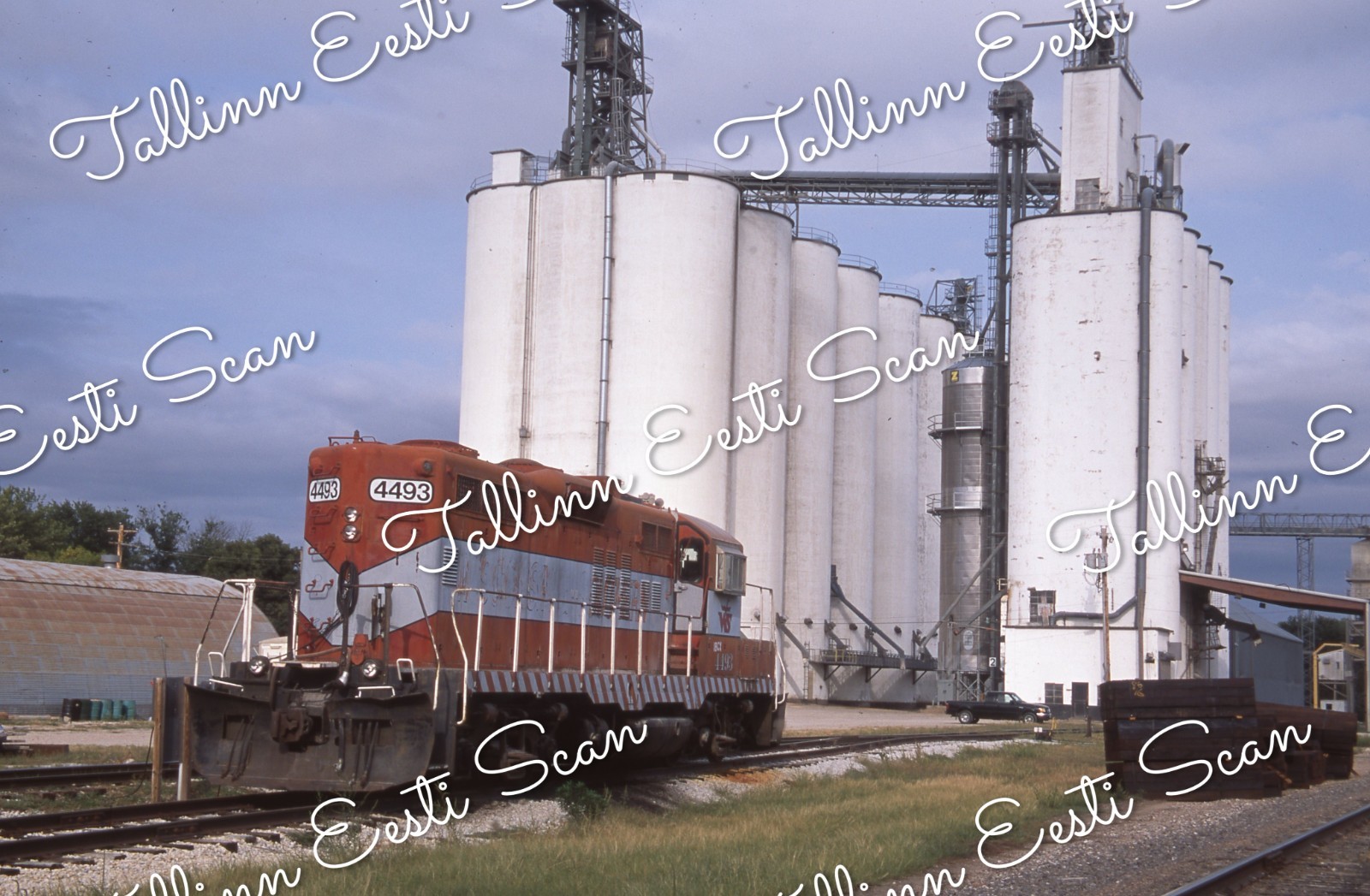 Indiana Box Car GP7R 4493 Scene Original Slide Monroe Nebraska Ex CNW ...