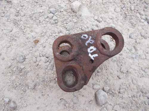 Ferguson TO20 tractor 3pt hitch 3pt center top link holder adjust ...