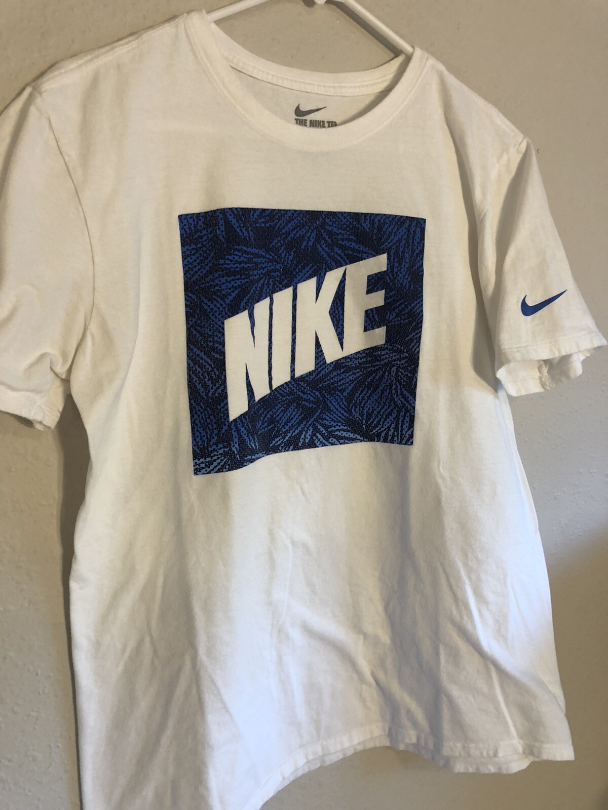 2000s Nike Block Letters Logo Art Pattern T-Shirt, Wh… - Gem
