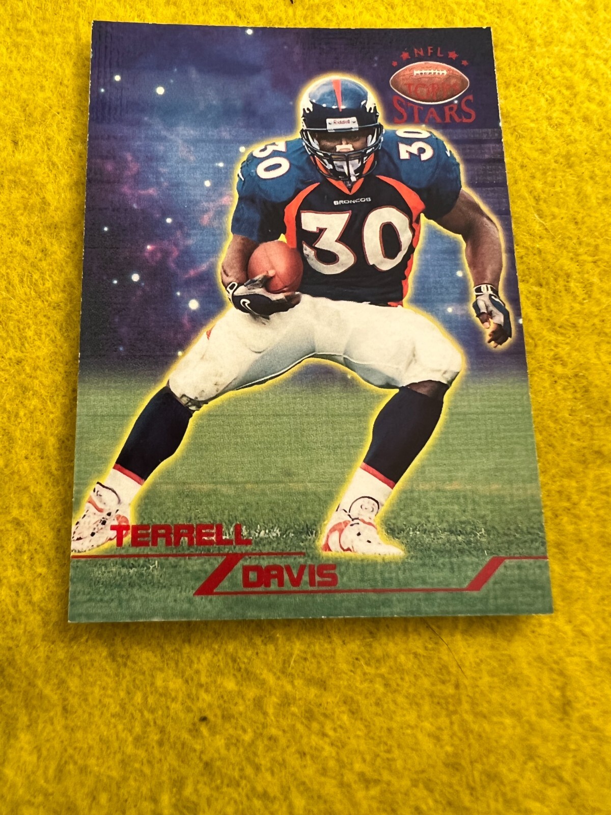 TERRELL DAVIS BRONCOS 1998 TOPPS STARS NFL red INSERT CARD #50 , 3122/ ...