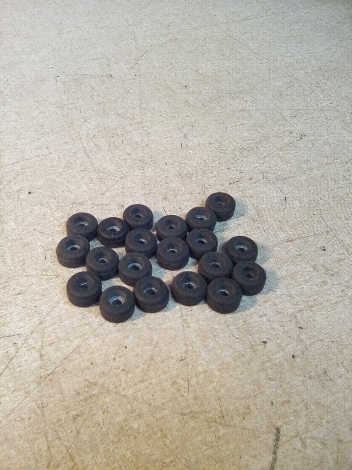 Lot Of 20 Small Round Rubber Feet 1/2" Diameter | eBay
