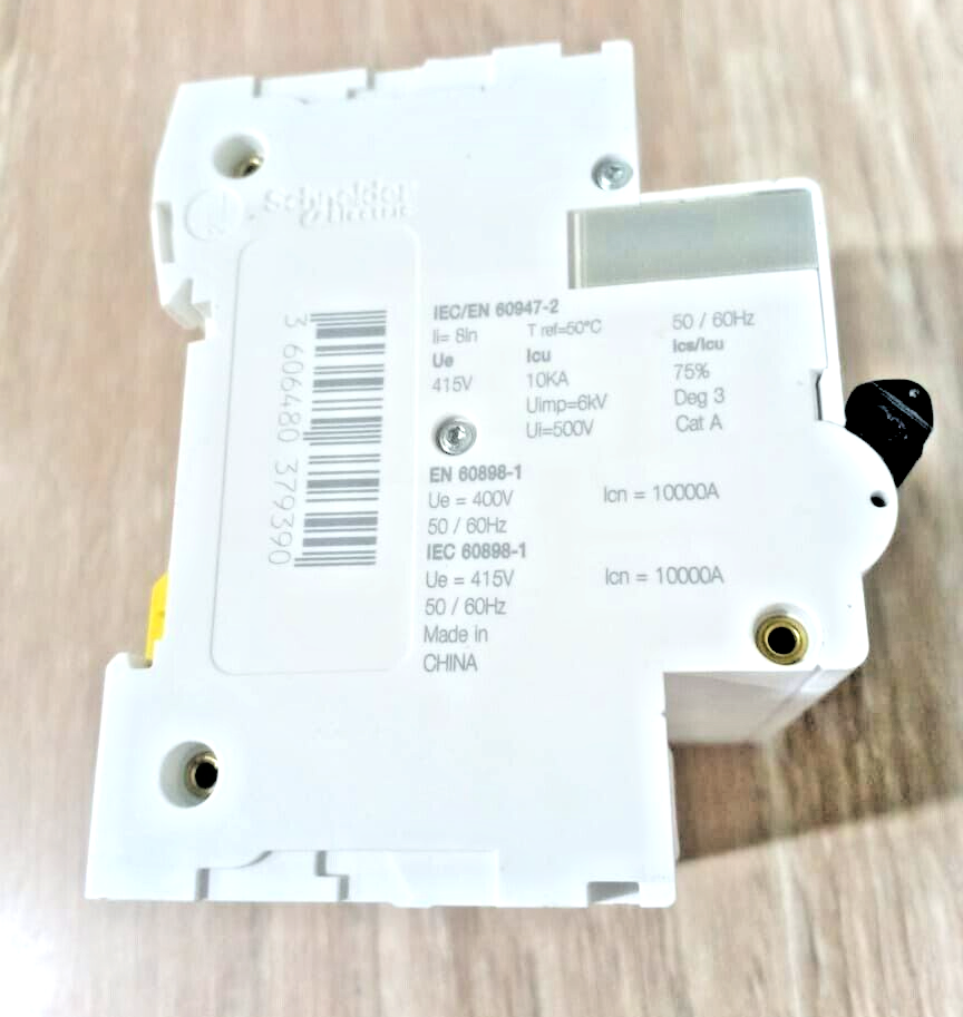 1PC A9N18365 SCHNEIDER CIRCUIT BREAKER Acti9 C120N 3P - 80A - C curve ...