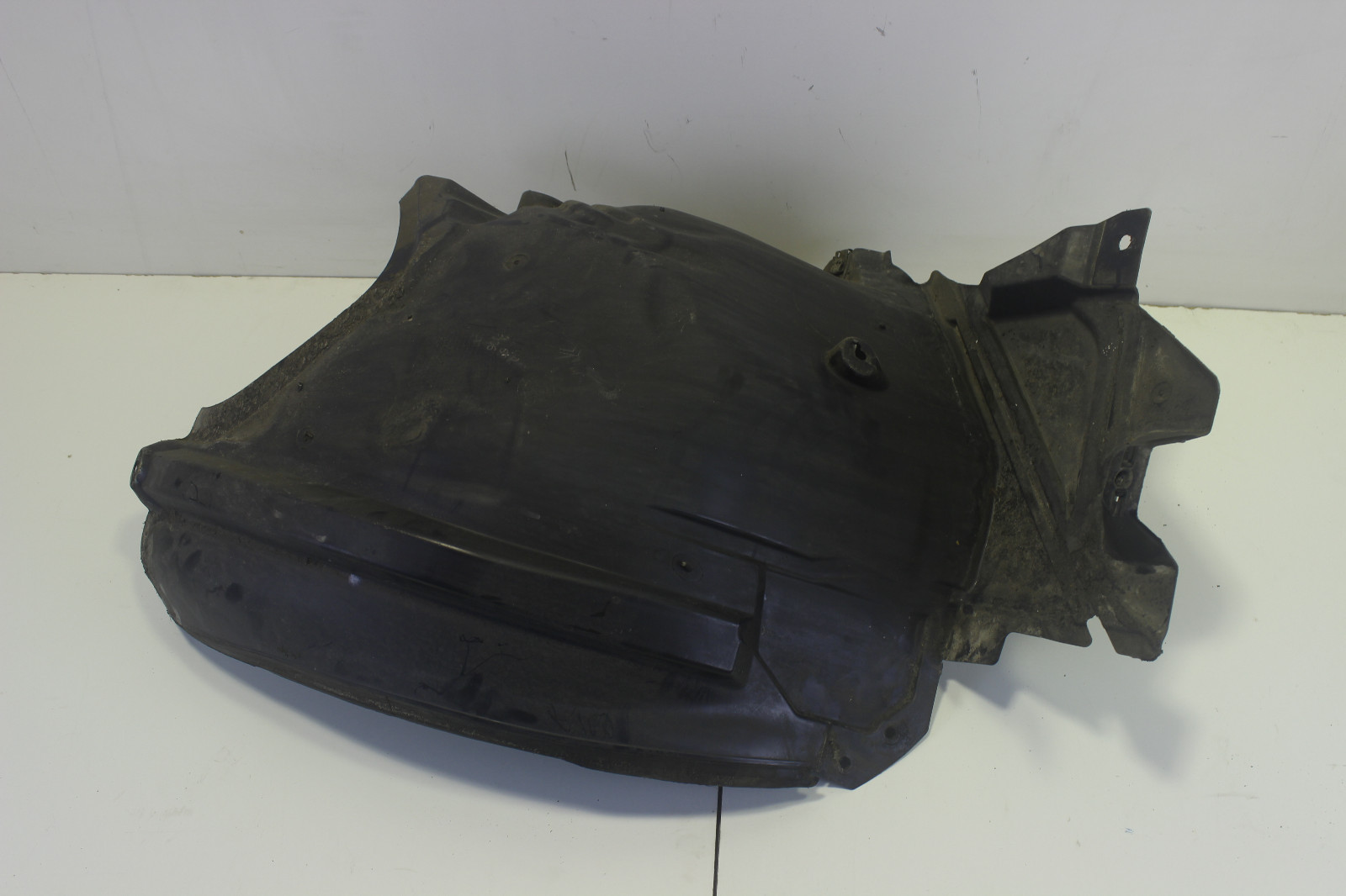 Mercedes W212 Radhausschale Verkleidung Innenkotflügel links ...