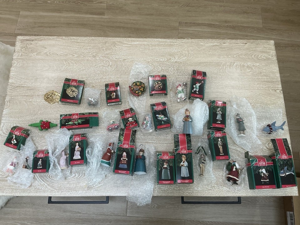 Lot of 17 Hallmark Keepsake Ornament Ebenezer Scrooge Christmas Carol ...