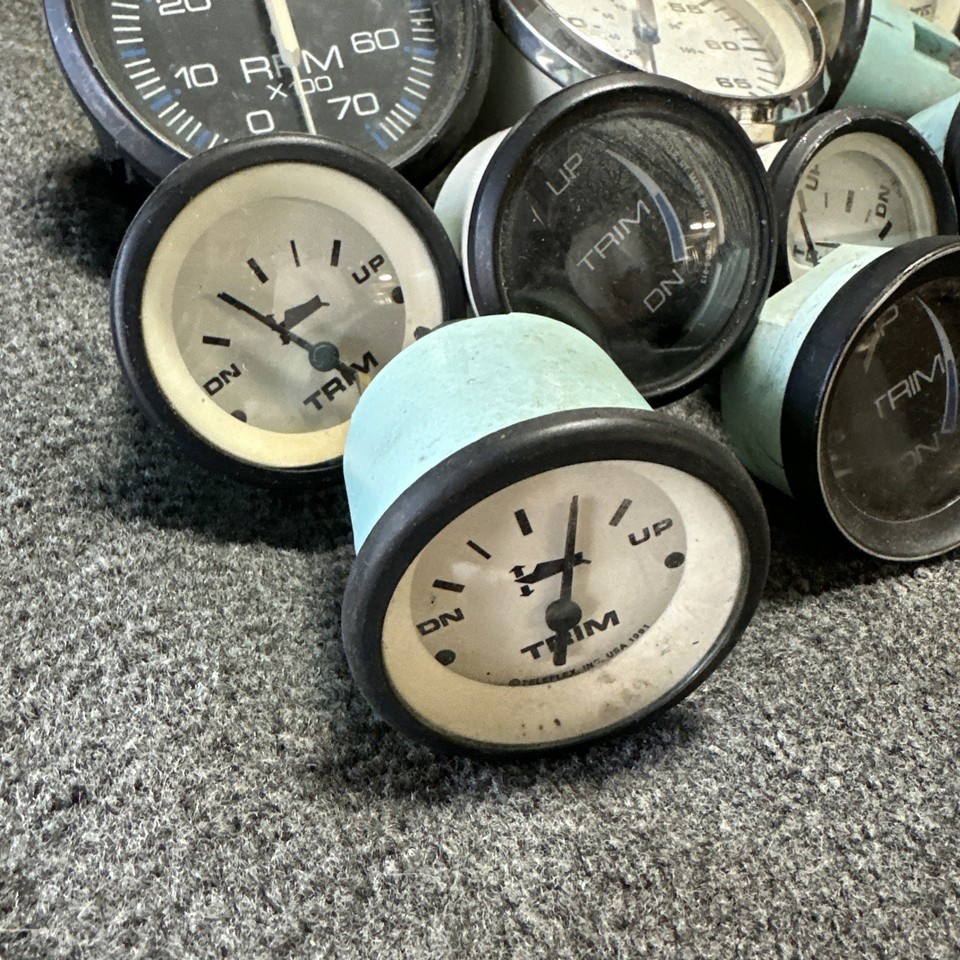 Faria Marine Boat Gauge Lot Trim RPM Speedometer | eBay