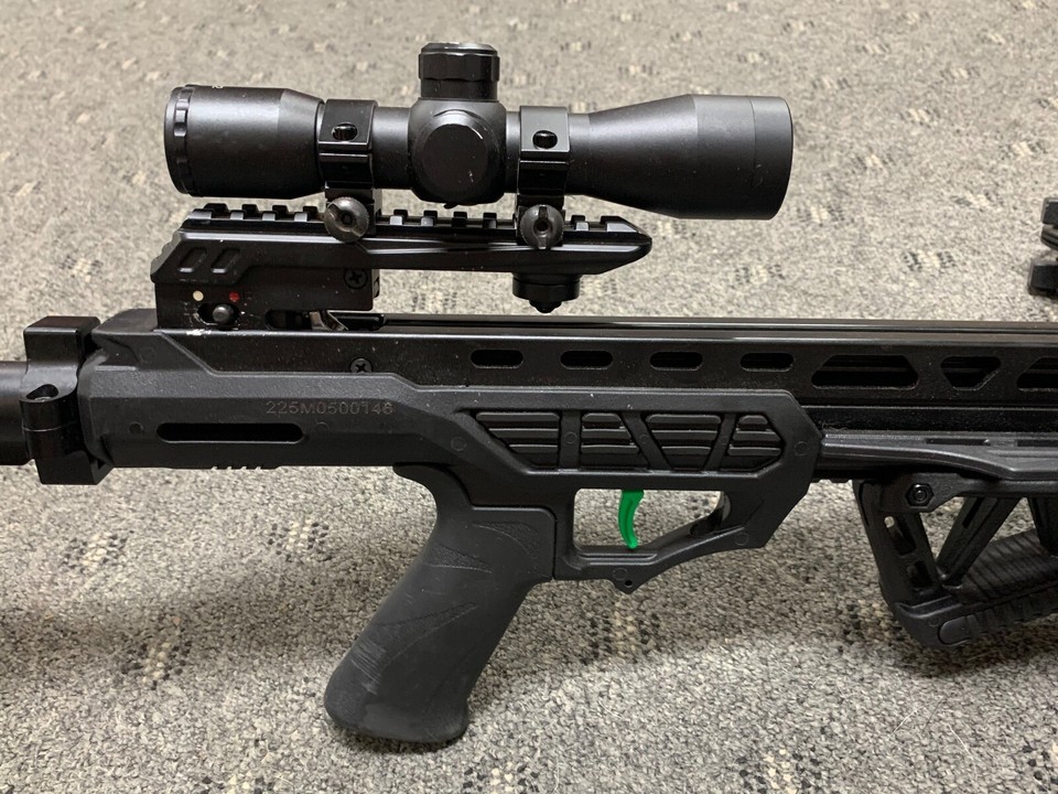 CenterPoint Patriot 425 Compound Crossbow w/ Quiver & 4x32 Scope | eBay