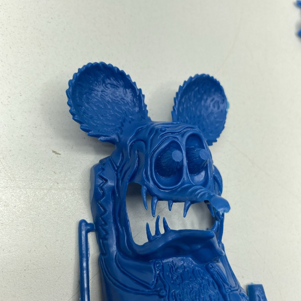 REVELL ED "BIG DADDY " ROTH BROTHER RAT FINK ON A BIKE MODEL TEST SHOT ...