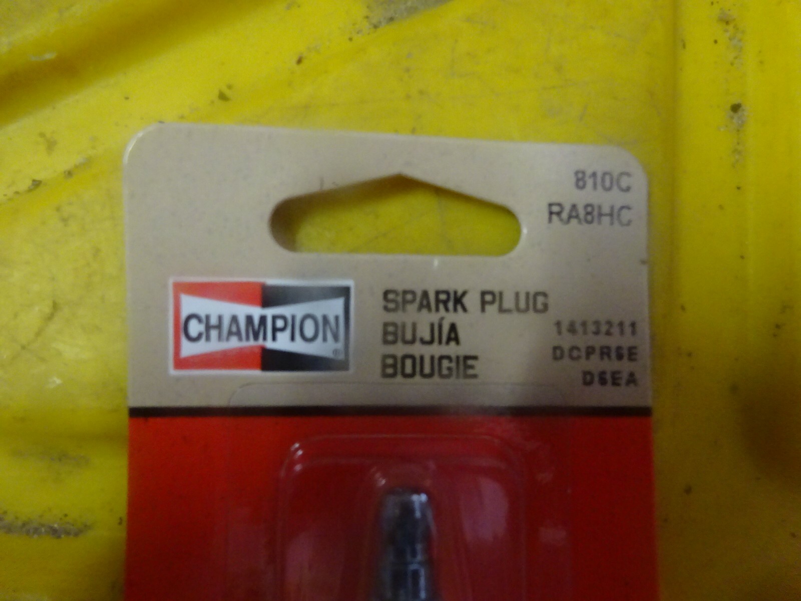 2 pack Champion Spark Plug RA8HC #810C Replaces: D6EA | eBay