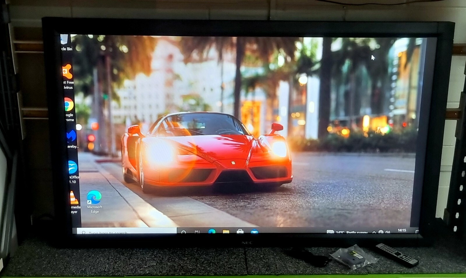 NEC 70"Inch Large Format-High Performance LCD Monitor / Model P702 Inc ...