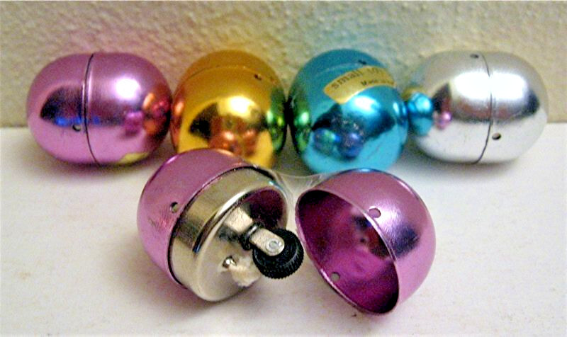 4 Old Capsule Lighters Gumball Vending Machine Prizes | eBay