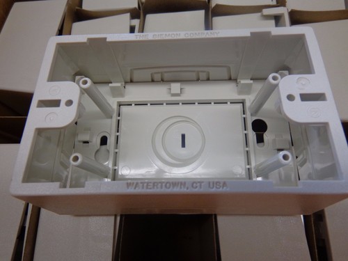 Siemon CT4-BOX-02 Surface Mount Box, Single Gang, White | eBay