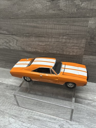 1969 Dodge Charger 1:24 Scale Diecast Car Orange /wh Stripes Ertl | eBay