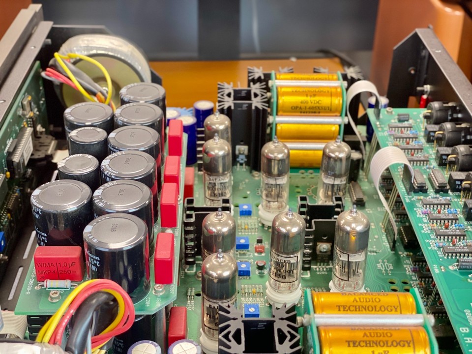 Balanced Audio Technology (BAT) VK-50SE Tube Preamplifier XLR in ...