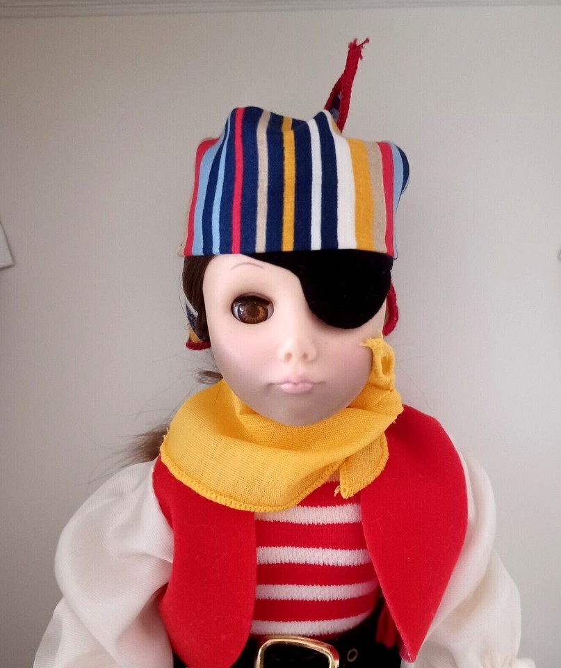 NEW Vintage 1983 EFFANBEE 11" STORY BOOK " CAPTAIN KIDD " Free DOLL ...
