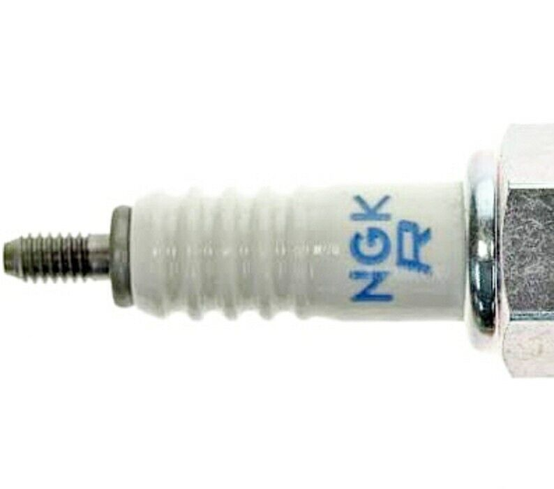 4 CR9E NGK Spark Plugs Kawasaki ZX11 12 Suzuki GSXR 600 750 Yamaha FZ1 ...