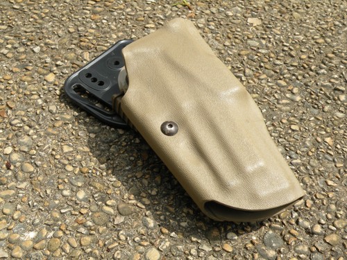 Used Safariland Beretta 92 or M9 Holster BER-92 in Tan/FDE Color | eBay