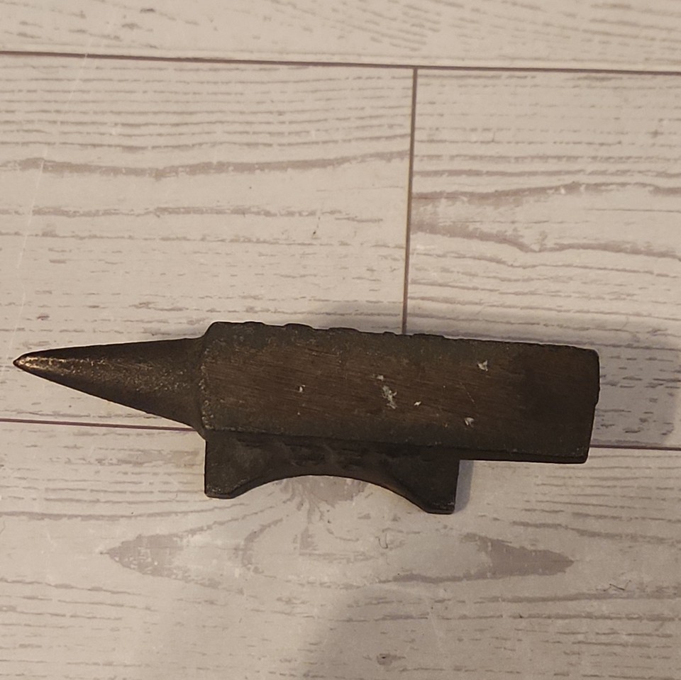 Vintage FDRY CO, FARGO ND mini anvil Advertisement Paperweight | eBay