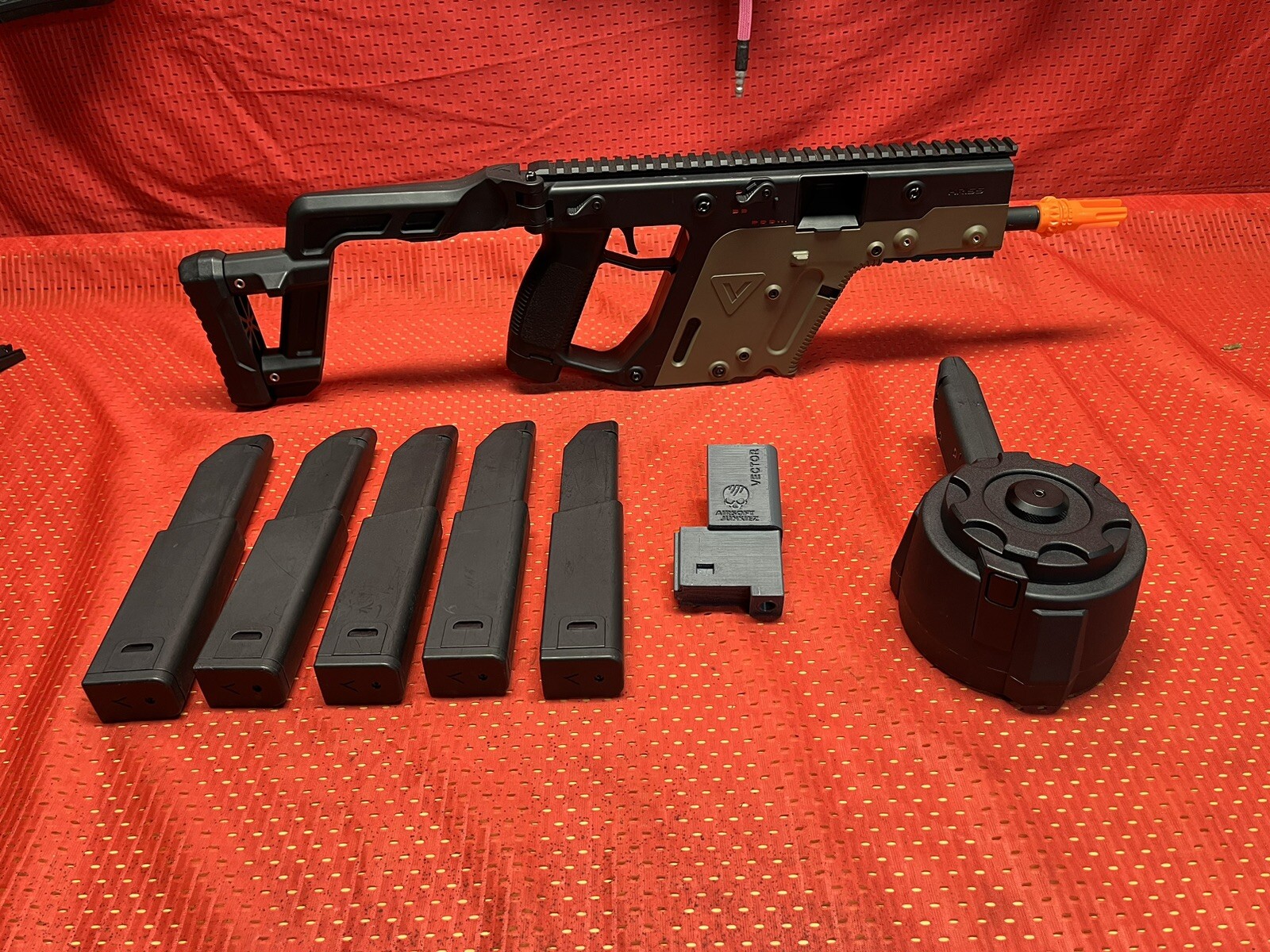 Krytac Kriss Vector AEG With 5 Mags, Drum Mag And Speed Loader Adapter ...