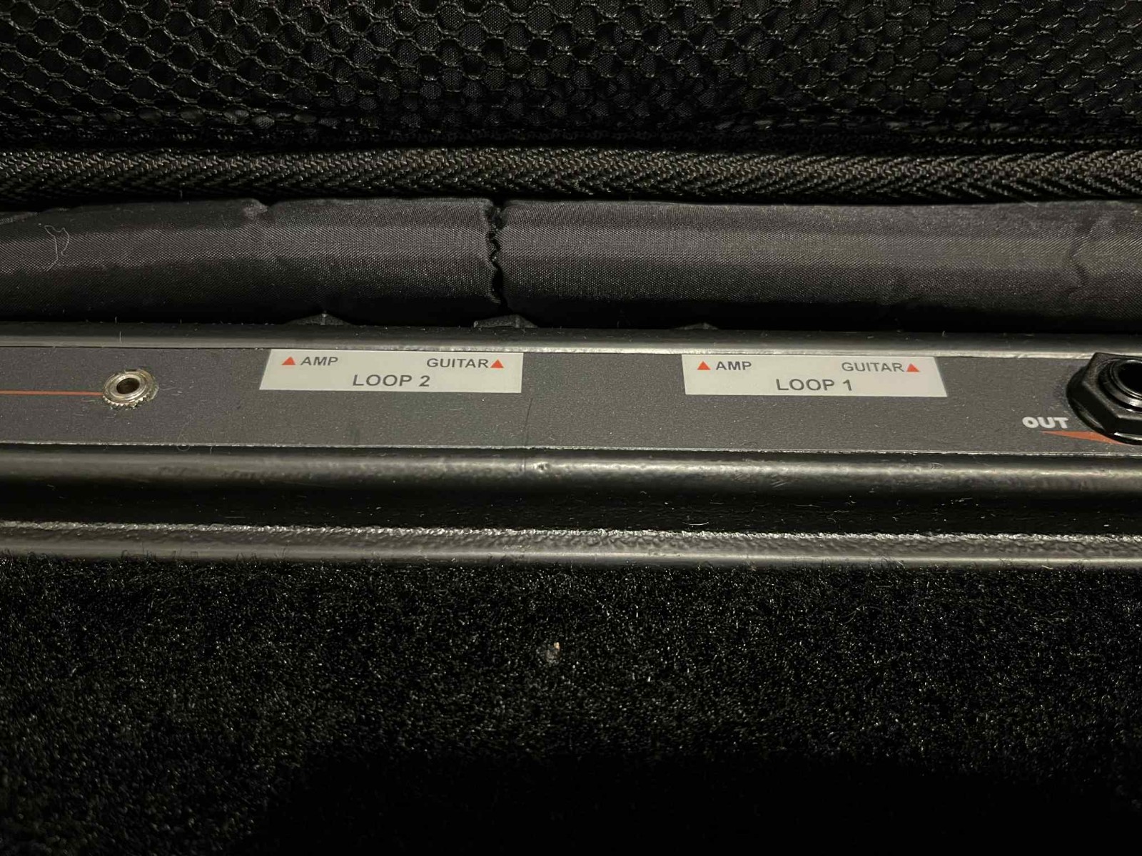 SKB PS-25 Powered Pedalboard w Soft Case Power Supply Effects Loops | eBay