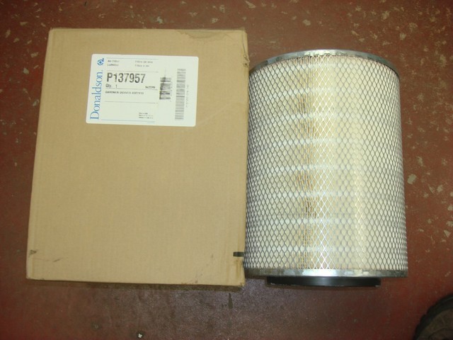 Donaldson P137957 Air Filter Primary Round for sale online | eBay