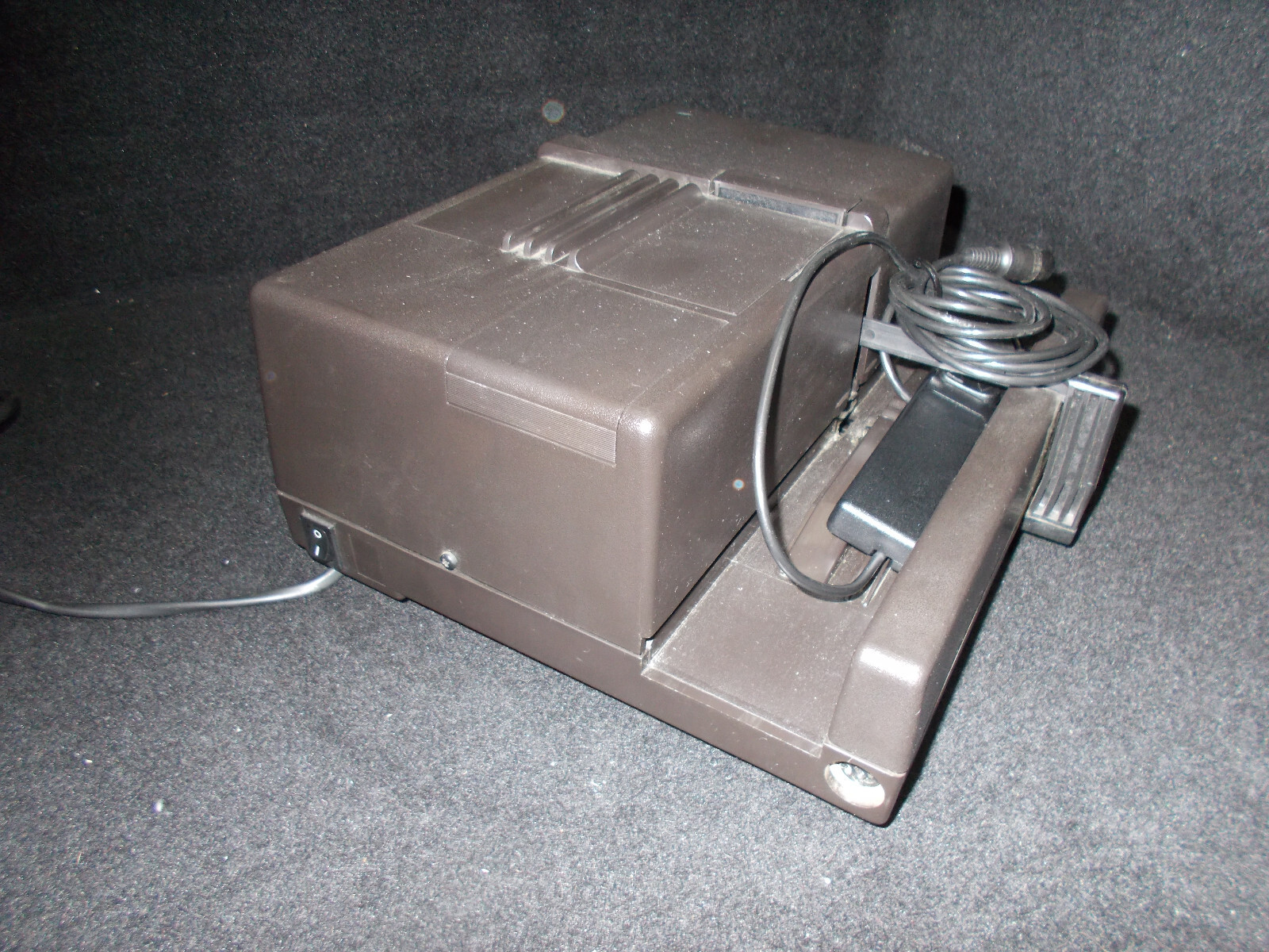 Kindermann autofocus LKM Typ 8080-1 Diaprojektor, #V- 761 | eBay