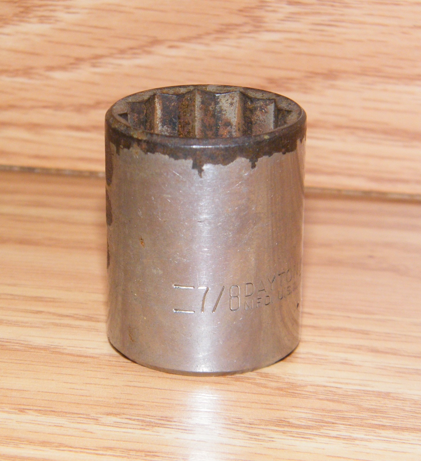 Genuine Dayton (4X368) 7/8" 12 Point 1/2" Drive Socket Only **U.S.A ...