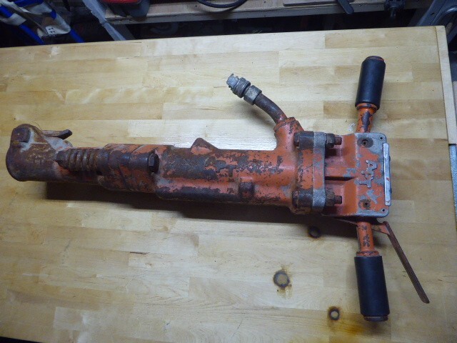 APT 190 American Pneumatic Tool Concrete Pavement Breaker Demolition ...